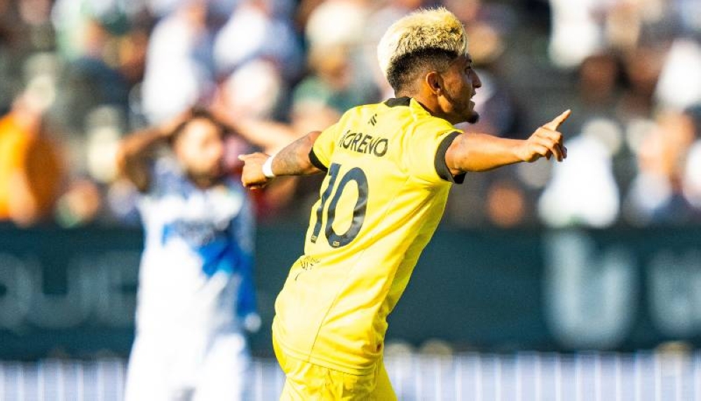 El salvadoreño Amando Moreno deja al New Mexico United