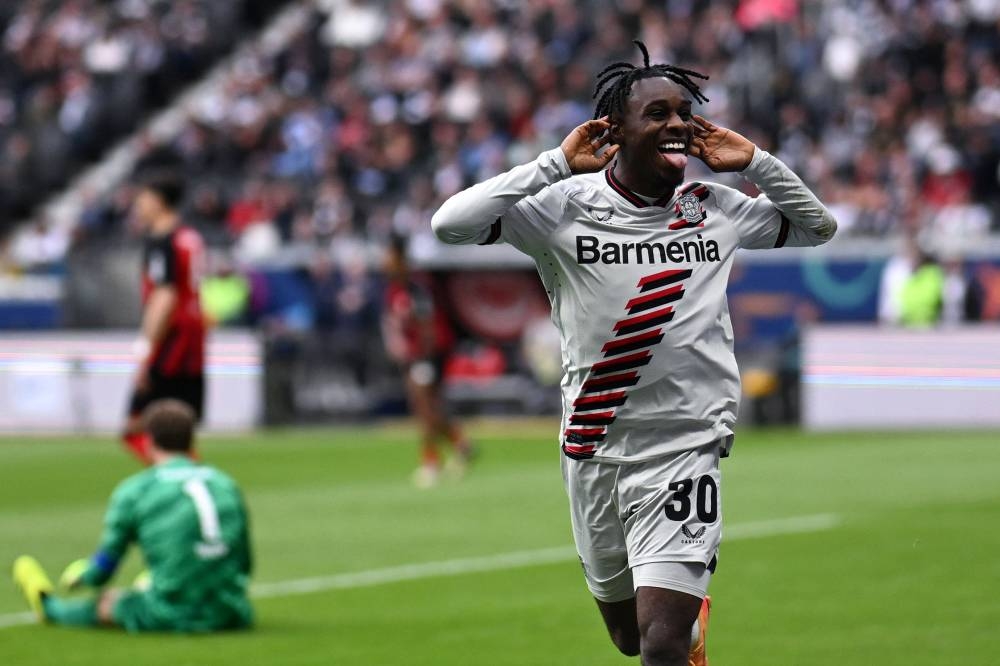 Leverkusen golea 5-1 al Eintracht y suma 48 partidos sin perder